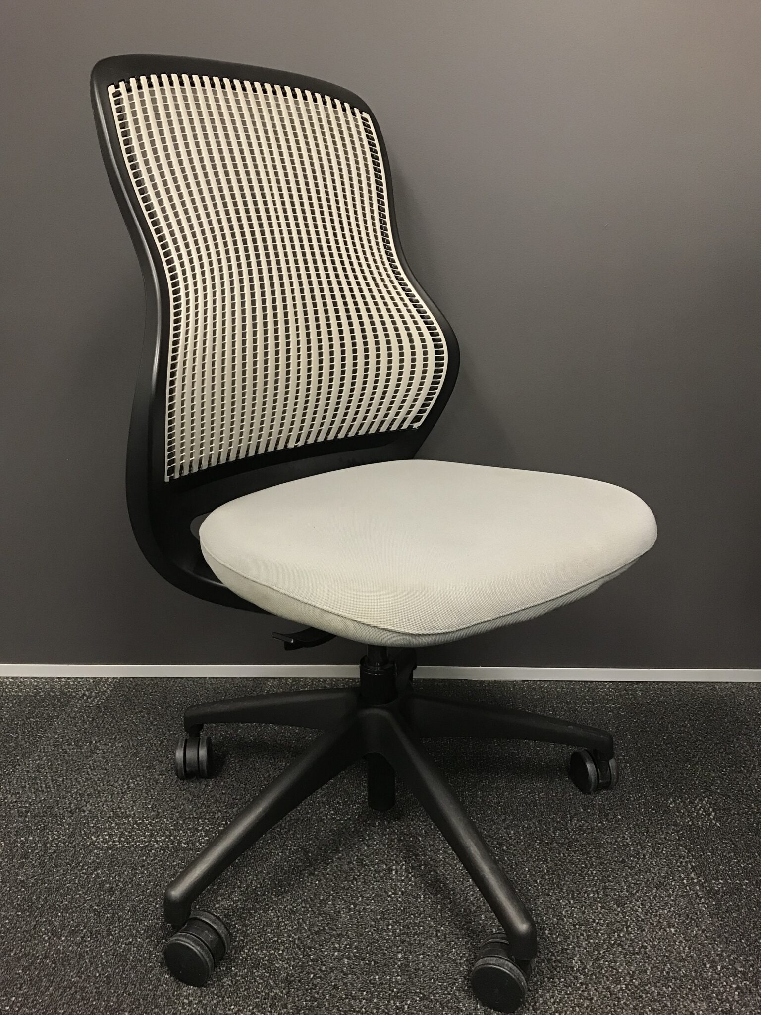 Belite Task Chair – Formway Design - FIL Furniture