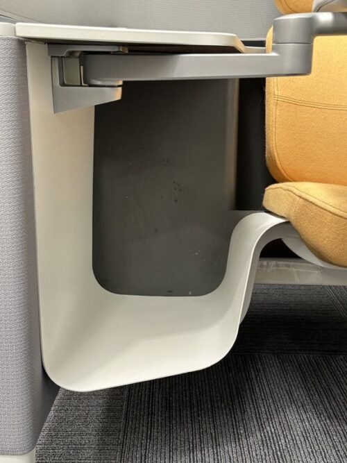 Brody Privacy Lounge & Footrest – Steelcase - FIL Furniture